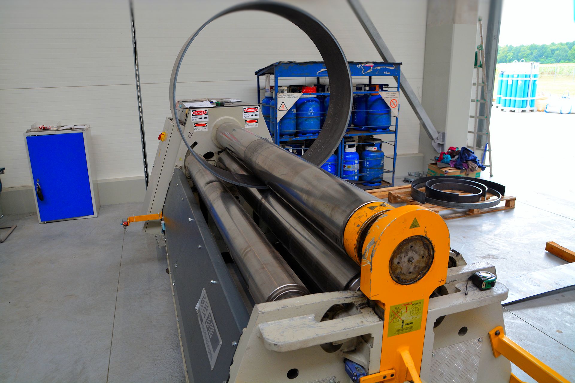Round bending of aluminum, iron, stainless steel sheets | Poland ...